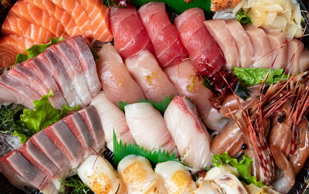 PEOPLE OF DOWNTOWN: CHEF TAKA OF SASHIMIYA | Downtown Van | The Lowdown